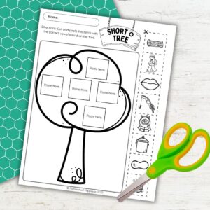 Free Short Vowel Sort Worksheet for Early Readers